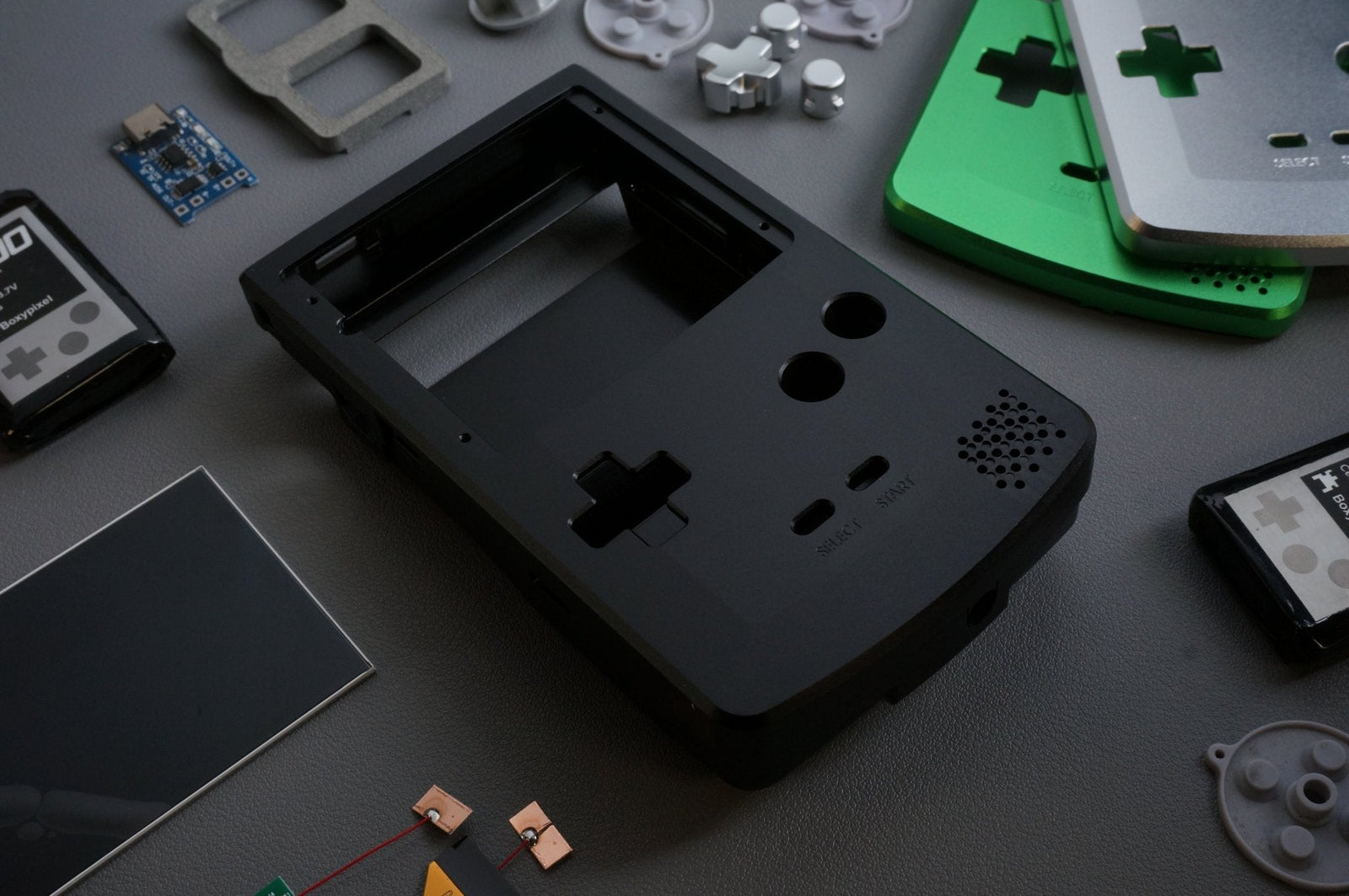 Metal Game Boy Color (GBC) Housing + Screen Kit